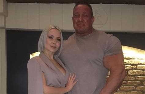 Simone Ruhl Bodybuilder Hot