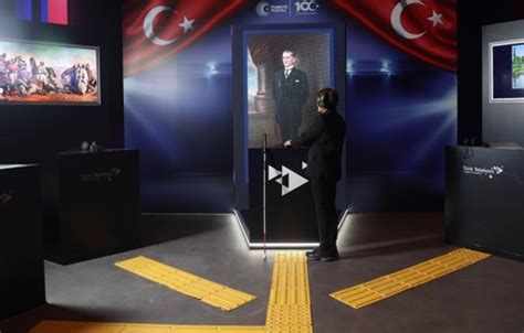 Türk Telekomun Akmdeki Tablolar Konuşuyor Dijital Resim Sergisi