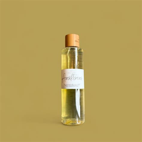 Ansiktsrens Ml Lillavendel