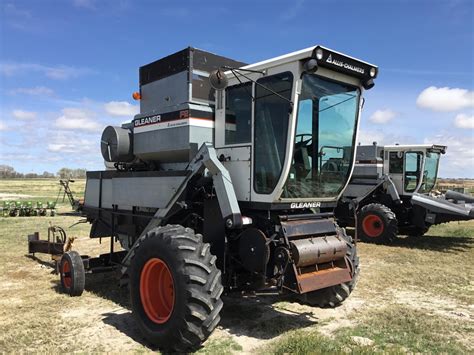 Gleaner F2 F3 Series Combine Parts Manual Pdf Heavy Equipment Manual
