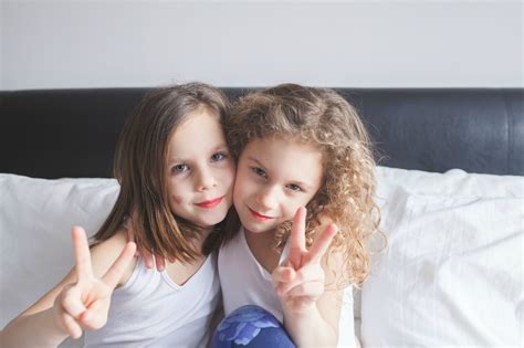 Challenge Sister Friends Hd Movie