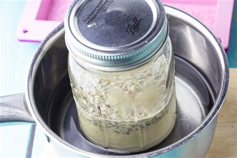 Easy Lavender Soap Recipe Melt And Pour Tweak And Tinker