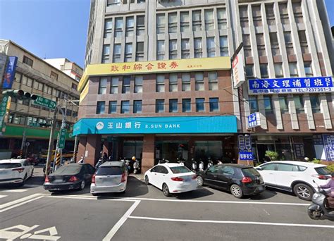 小東門咖哩 台南佳里店的菜單評論圖片 台南市佳里區好吃CP值超高的中餐館 愛玩記