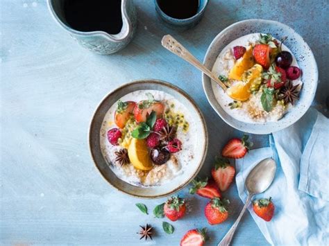4 Easy Ways To Eat Oatmeal So You Get All The Nutrients