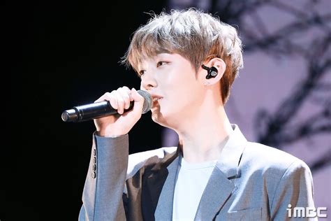 [포토] 윤지성 감미로운 목소리