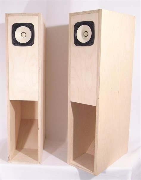 Folded Horn Speaker Enclosure
