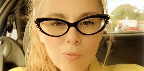 Aimee Betro American Hijab Wearing Hitwoman On The Run Breaks