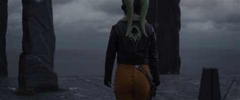 Hera Syndullas 🍑 From Ahsoka S1e5 Rlekkulovers