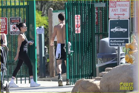 Shawn Mendes Goes Shirtless For A Hike With Rumored Girlfriend Jocelyne