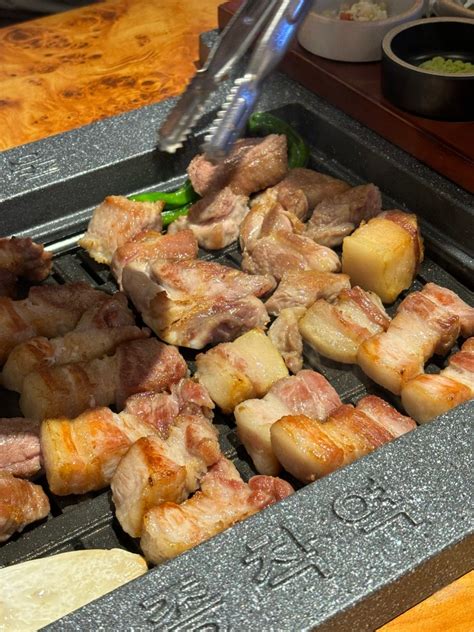 수완지구 고기집 독특한 컨셉과 맛있는 고기가 있는 종착역 수완점 후기 네이버 블로그