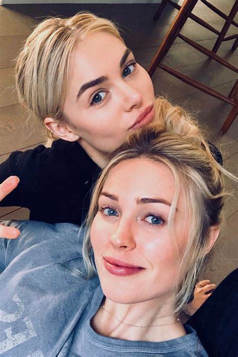Meet The Randolph Sisters All About 1923 Star Michelle And Bachelor