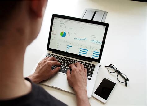 My Journey Through The Data Analyst Career Path Dedensembada