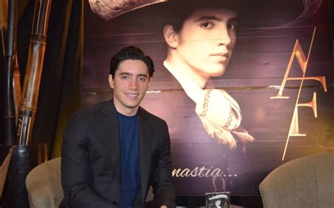 Alejandro Y Álex Fernández Continúan El Legado De Vicente Fernández En