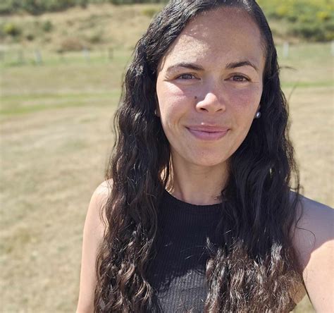 Leah Marie — Bio Site