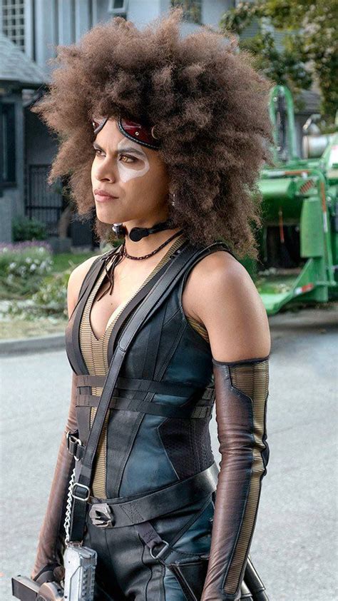 Deadpool 2 2018 Domino Marvel Zazie Beetz Deadpool