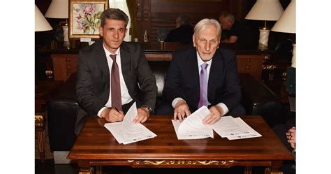 Стопанската академия в Свищов ще си сътрудничи с Европейския център за мир и развитие Белград