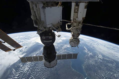 Russia To Launch Soyuz Capsule To Bring 3 Iss Stranded Astronauts Home