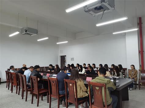美术学院召开2022级研究生新生导师见面会 美术学院