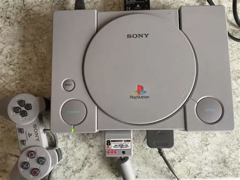 Vintage Sony Playstation 1 Ps1 Console Bundle With Games Controllers
