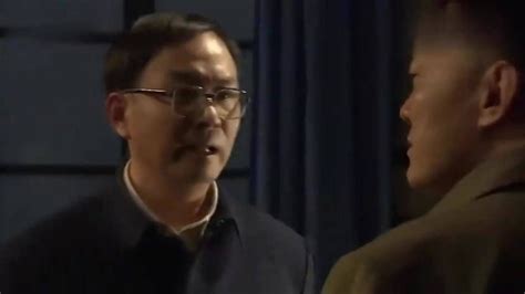人是铁饭是钢：崔大可跟厂花睡一窝，被南易捉拿，畅谈理想呢高清1080p在线观看平台腾讯视频