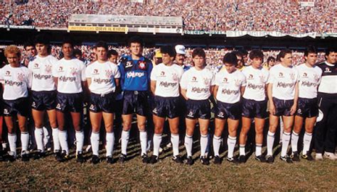 Há 34 anos Neto de verde Corinthians conquistava seu 20º título