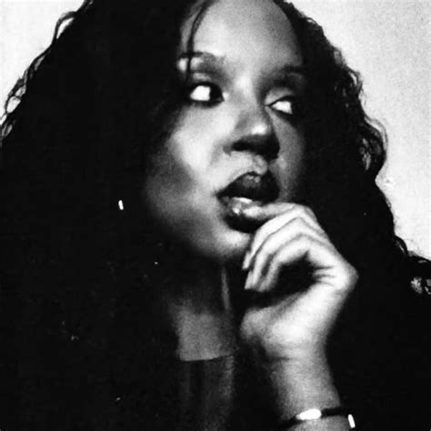 Serena Kérenn🪐 Serenakerenn On Threads