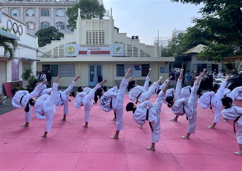 Tổng Hợp ảnh Vui Võ Thuật Với Những Hình ảnh Và Clip đầy Kịch Tính Và