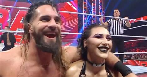 Melina Wwe Fans Loved Seth Rollins Recreating A Funny Shawn Michaels