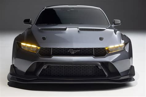 Ford Mostra O Mustang GTD Um Carro De Corrida Feito Para As Ruas