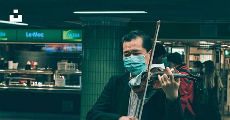 Man In Black Suit Playing Violin Photo Free Frankfurt Image On Unsplash