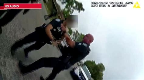 Video Police Sergeant Seen In Throat Grabbing Video Under Criminal Investigation