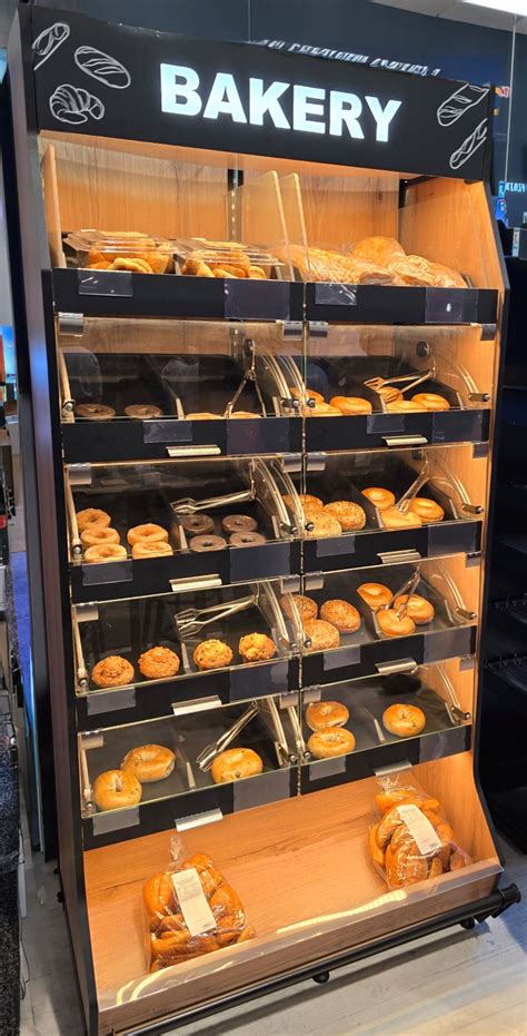 Conveniencestoreinnovation Nacs Retailinnovation Selfservebakery Bakerydisplay Palram