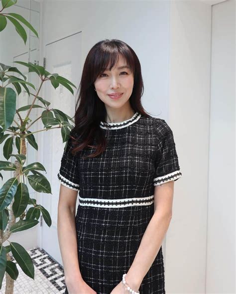 Imotoetsuyo さんのインスタグラム写真 Imotoetsuyo Instagram「おはようございます ・ 今日から11月