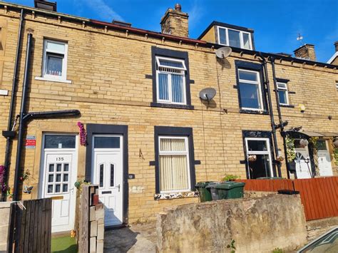 Gladstone Street Bradford Bd3 Via Modern Method Auction 2 Bedroom Mid