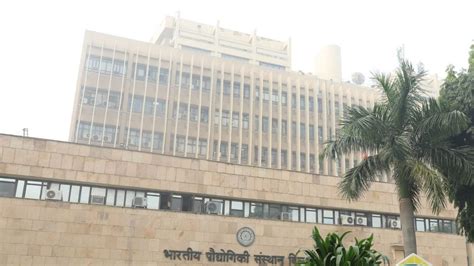 IIT Delhi Launches MTech Programme In Robotics Education And Career