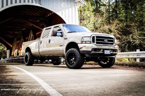 2004 Ford F 350 Super Duty With 20x12 44 Havok H112 And 33 12 5R20 RBP