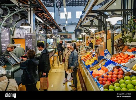 Campo De Ourique Market A Small Market With Food Court Popular With