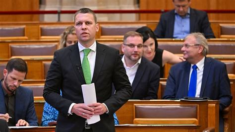 Menczer Tamás Magyarország békéje csak a magyar emberek támogatásával