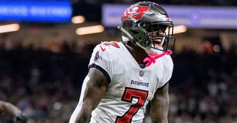 The Biggest Startsit Decisions For Week 12 Fantasy Football