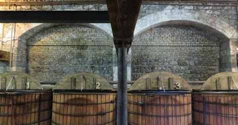 Visitar Destilería De Whisky Irlanda Millas En La Maleta