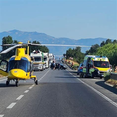 Paura A Corigliano Rossano Uomo Colto Da Malore Perde Il Controllo