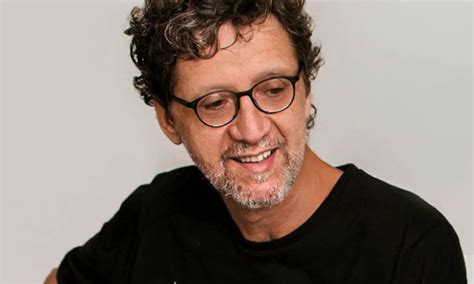 Ricardo Markis Trio Faz Show Na Varanda Do Sesi Rio Vermelho