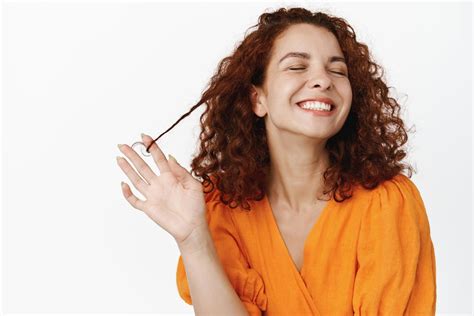 Fitagem No Cabelo Veja Como Fazer A Finaliza O Dos Cachos Slow Beauty