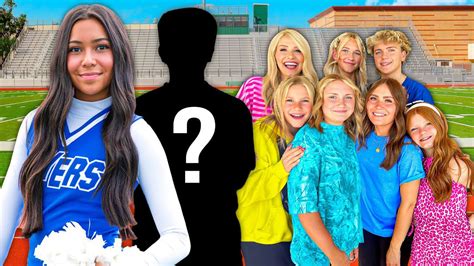 How Nayvee Rocked Her First Football Game 🏈💙