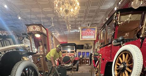 Popular Titanic Exhibit At Volo Museum Shut Down After Mysterious