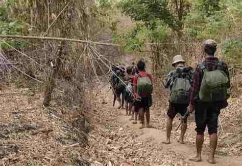 အုတ်ဖိုမြို့နယ်ရှိ တာဝါတိုင် စခန်းကုန်းအနီး စစ်တပ် စစ်ကြောင်းကို မိုင်းဆွဲ ပစ်ခတ် တိုက်ခိုက်မှု