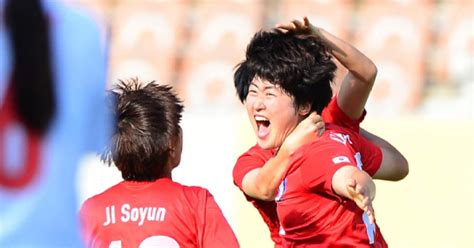 여자루니김나래 35m 대포알 동점골 봤어 팬 열광