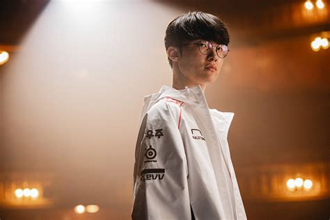 Chùm ảnh T1 Vô địch Cktg 2024 Faker Lần Thứ 5 Trên đỉnh Thế Giới
