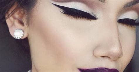 How To Wear A Cat Eye Popsugar Beauty