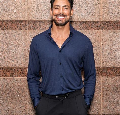 Cauã Reymond fala sobre cena de nudez em Um Lugar Ao Sol saiba mais